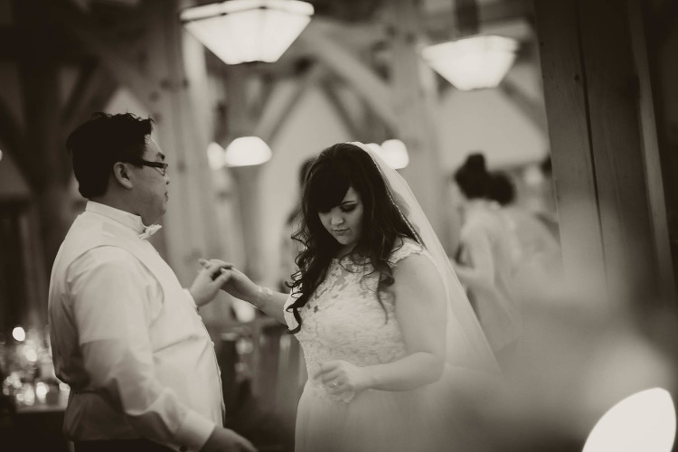 Kristen & Tim @ Timberlodge at Arrowhead Gulf Club – Akron, NY Wedding ...